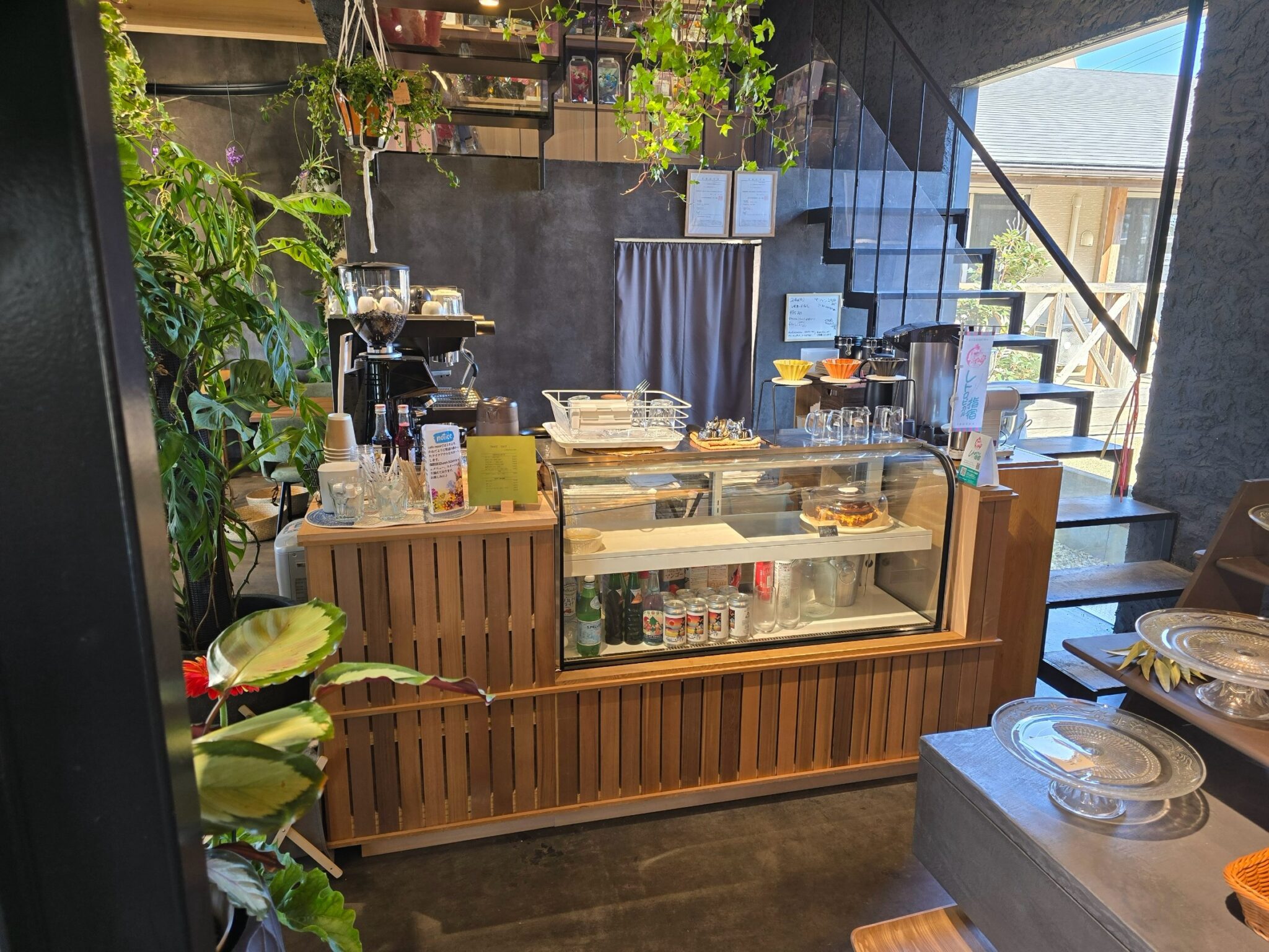 cafe mooi 様 - キッチンワークス株式会社